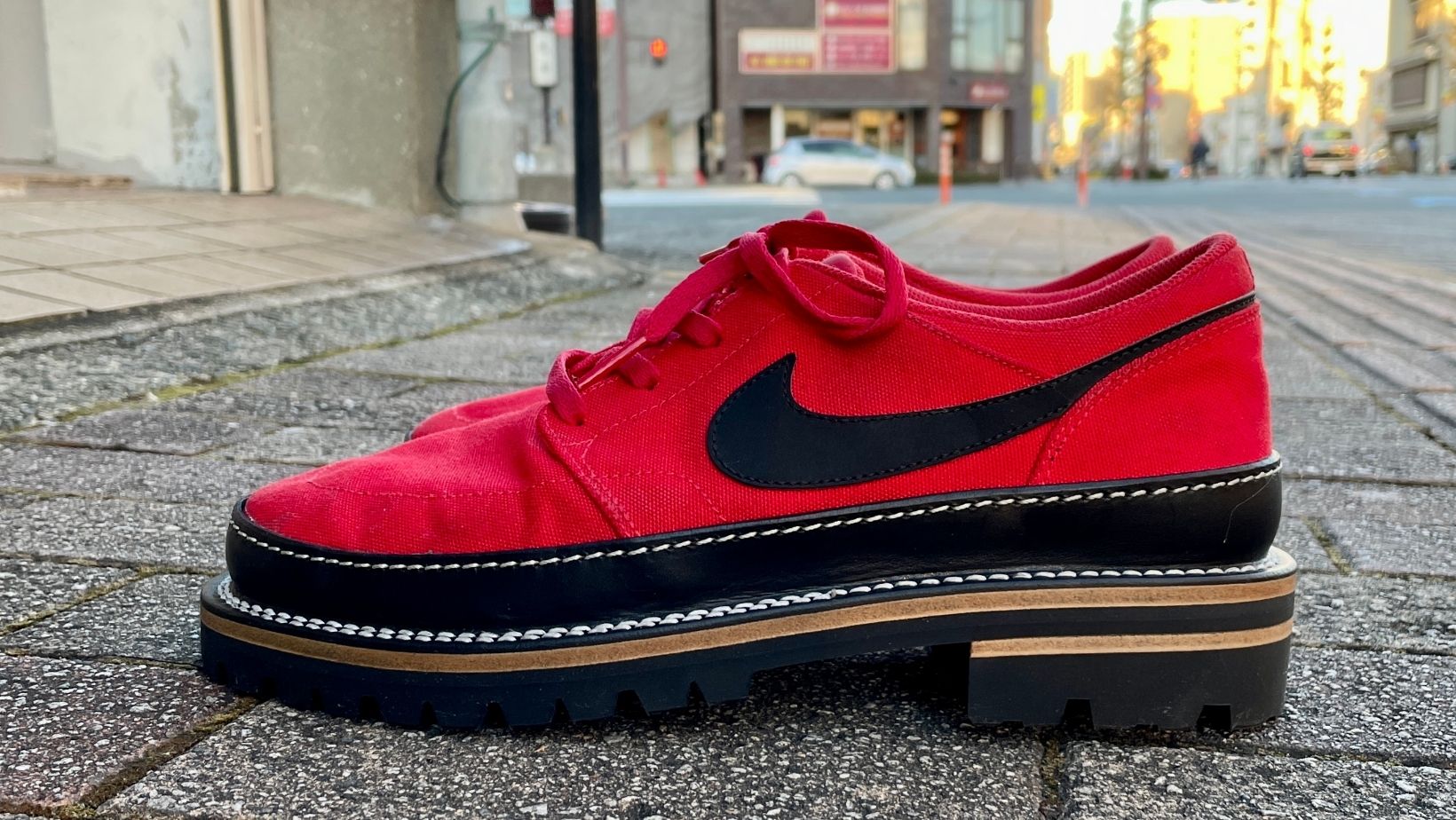 NIKE SB スニーカーのビブラム100カスタム - 靴修理RADIAN名古屋